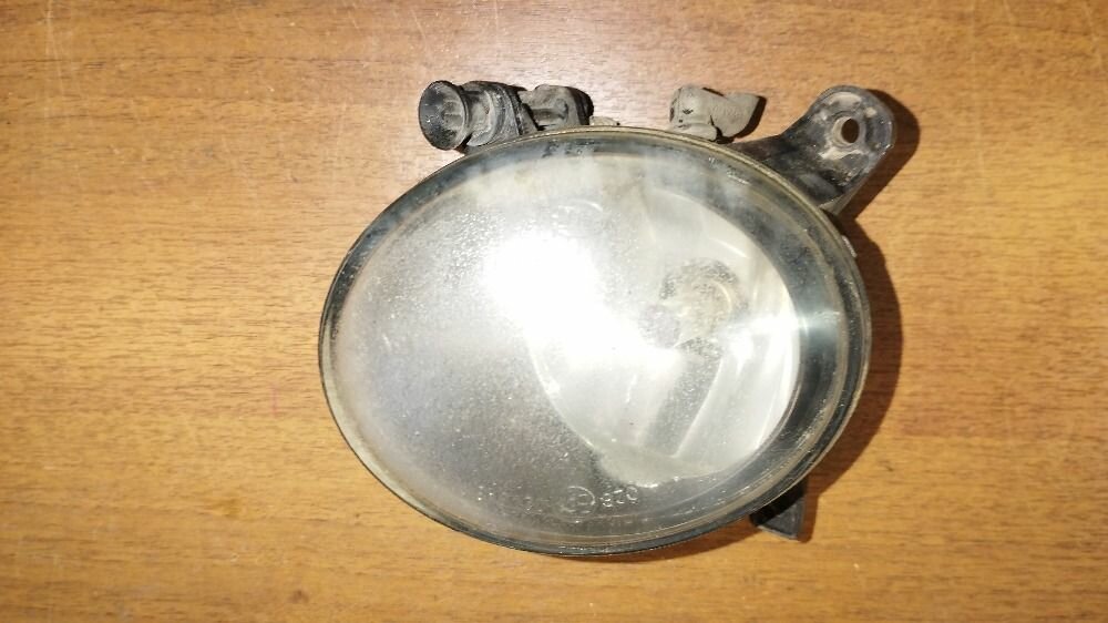 Фара противотуманная правая Audi A4 B8