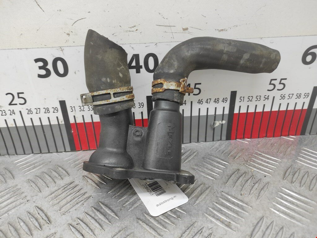 Корпус термостата Ford Focus 1 98MM9K478DA арт. 2089293