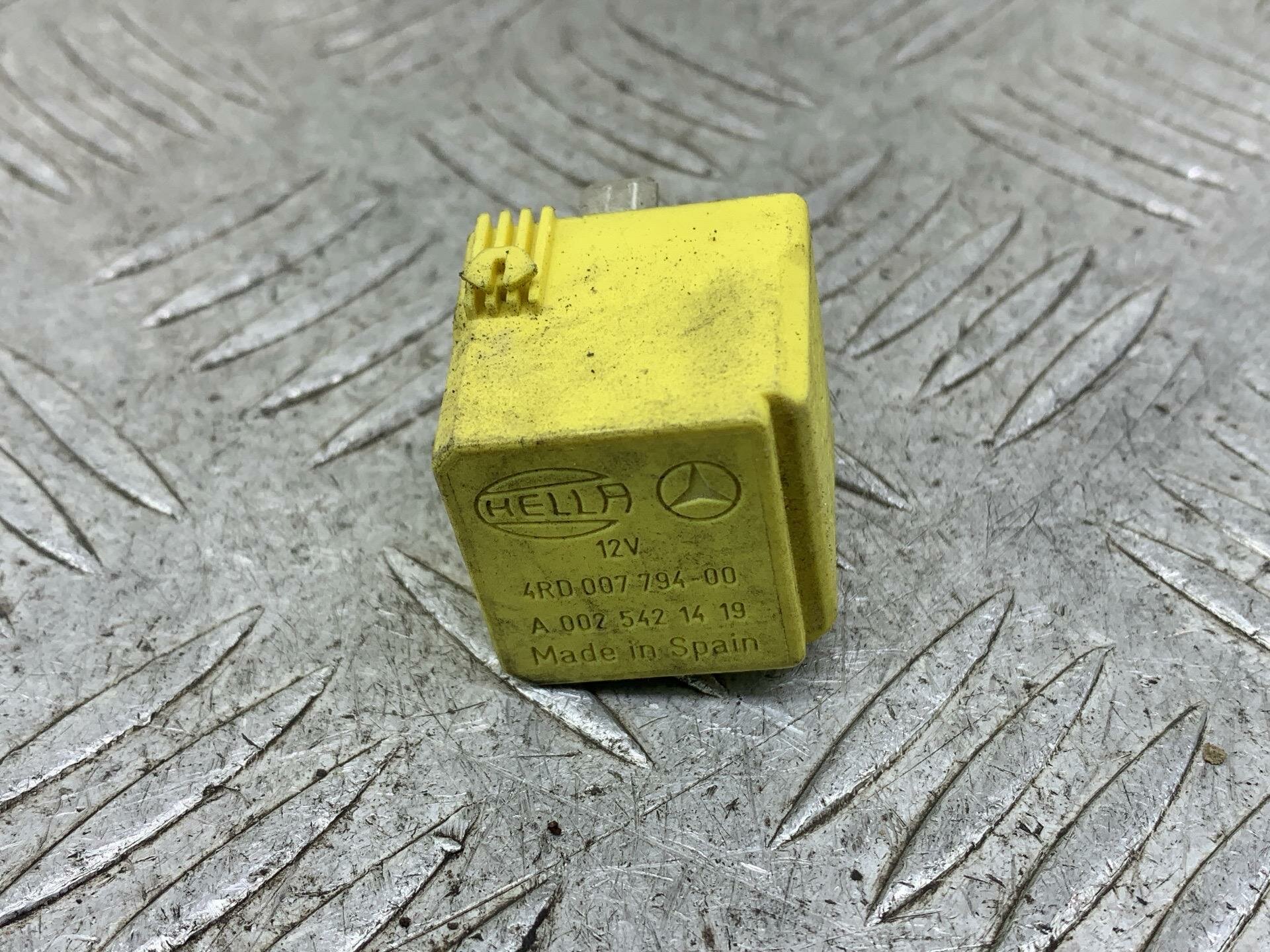 Реле (прочие) Mercedes-Benz Vito W639 (2003 - 2010) A0025421419