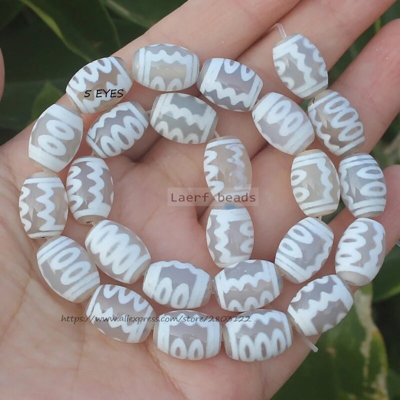 Белые агатовые бусины Дзи лаerf beads 5 eyes