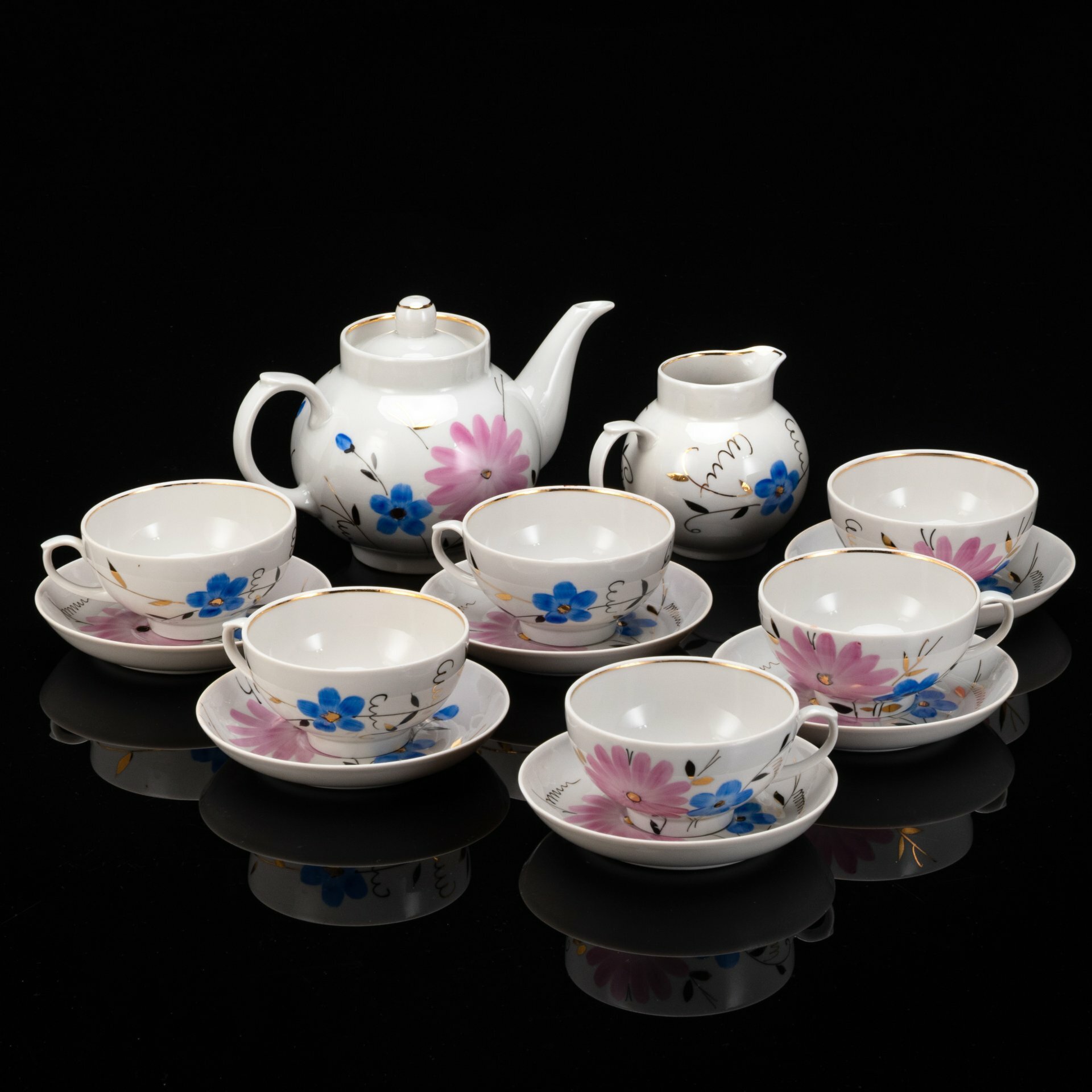 Сервиз чайный с цветочным декором в виде астр на 6 персон (14 предметов), фарфор