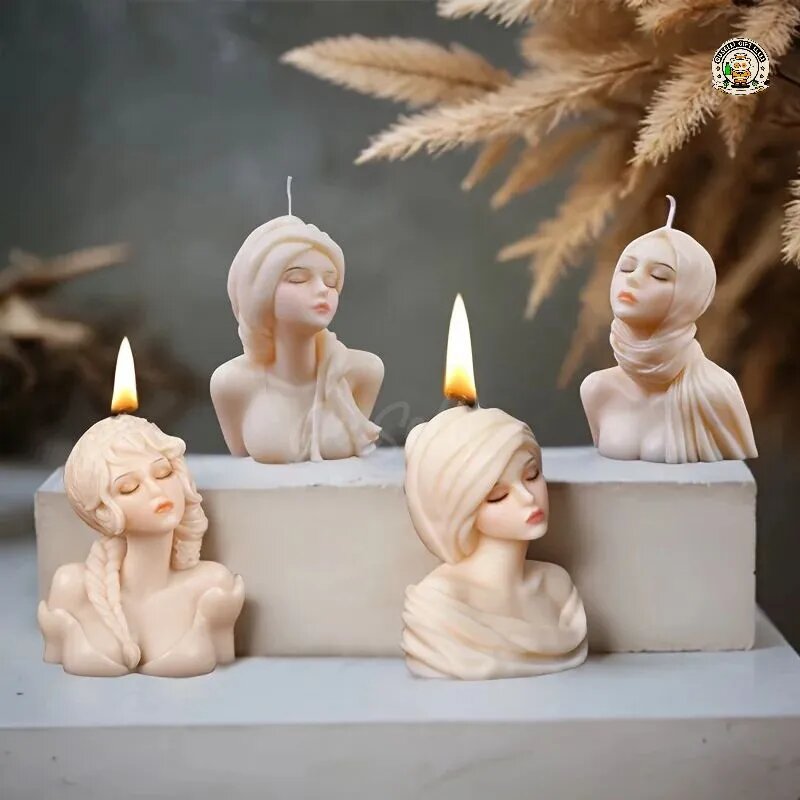 Силиконовый молд для литья женского бюста с косой, белый цвет, для свечей, камней — фото 1
