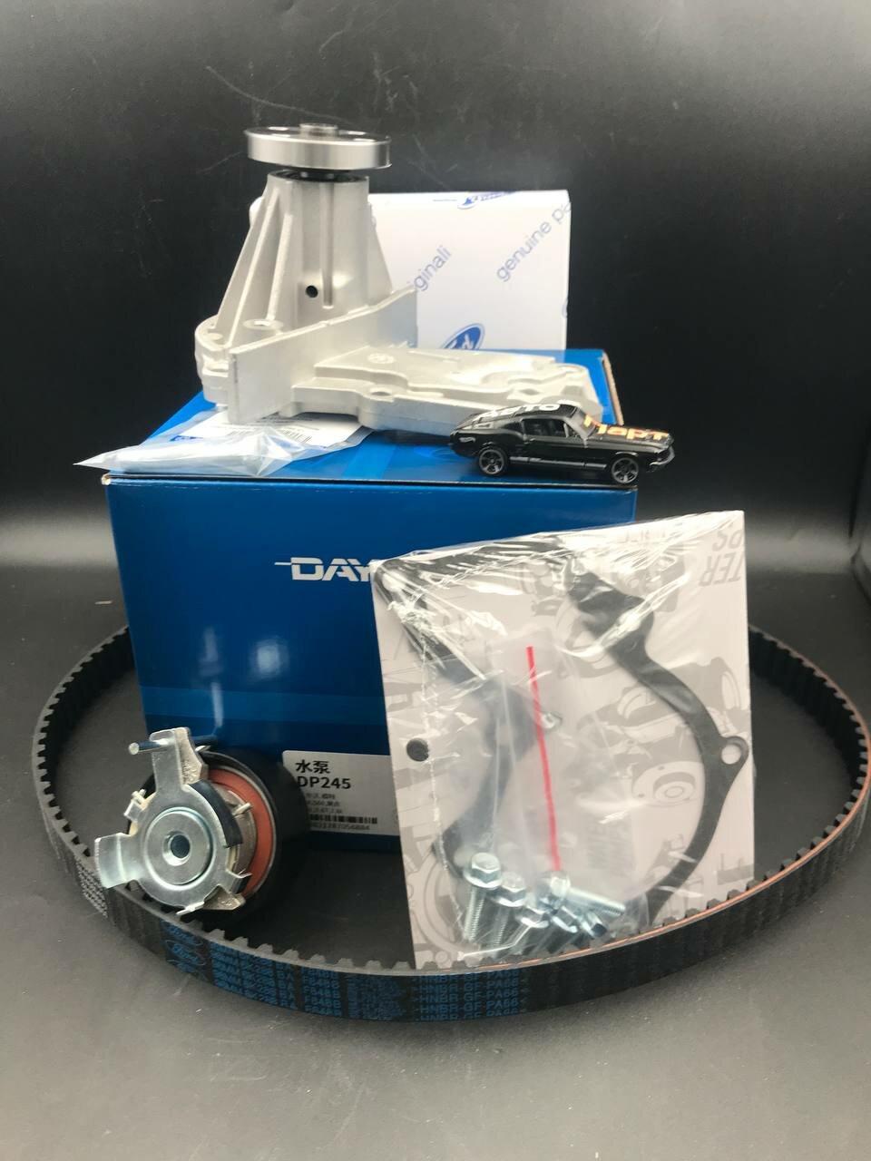 Комплект ГРМ + помпа Focus Fusion Fiesta 95- Mondeo 07- Mazda 2 -08 1.25/1.4/1.6i 1672144 FORD 2045356 + помпа DAYCO - арт. 2045356/DP245