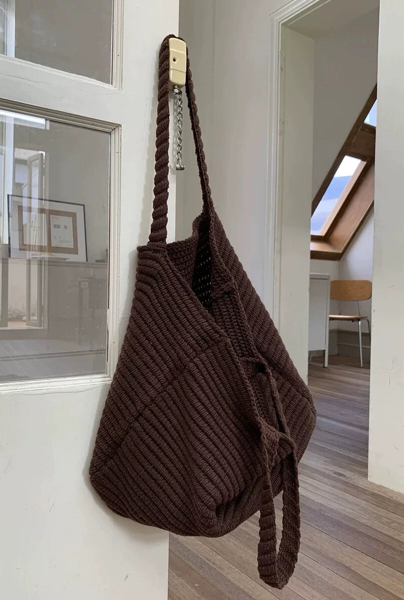 Привет, Axc Ретро кофейного цвета вязаная сумка для женщин 2025 года, осенняя корейская версия, плетеная сумка, большая вместимость, сумка-тоут