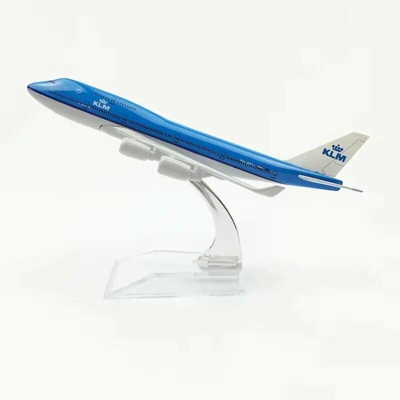 Модель самолета KLM Boeing B747 Royal Dutch Airlines из сплава 16 см Игрушка и Коллекционный Предмет