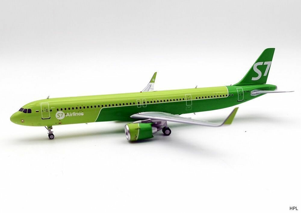 Готовая модель самолета Airbus A321neo S7 Airlines