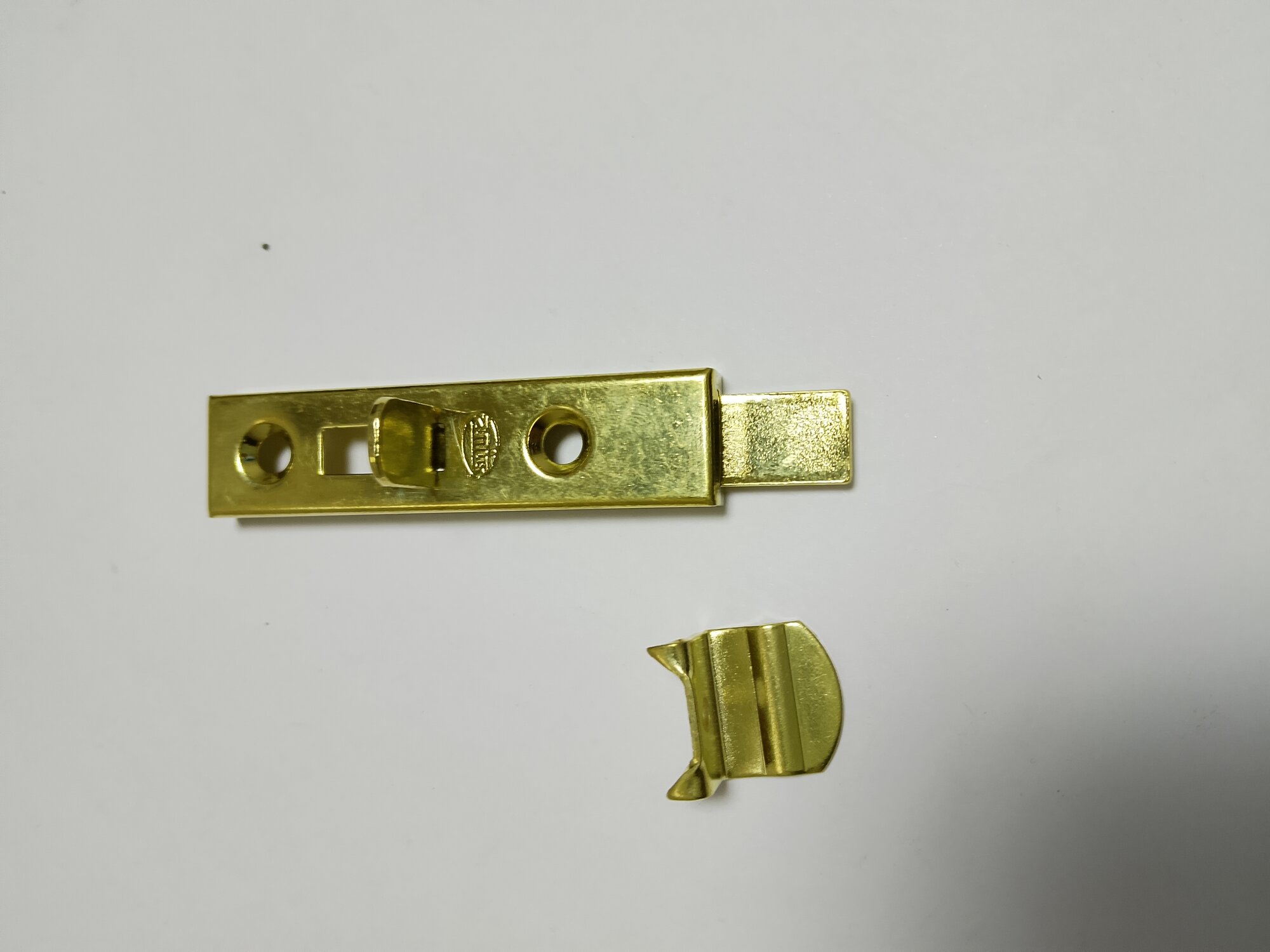 Задвижка-шпингалет 60 мм цвет золото.