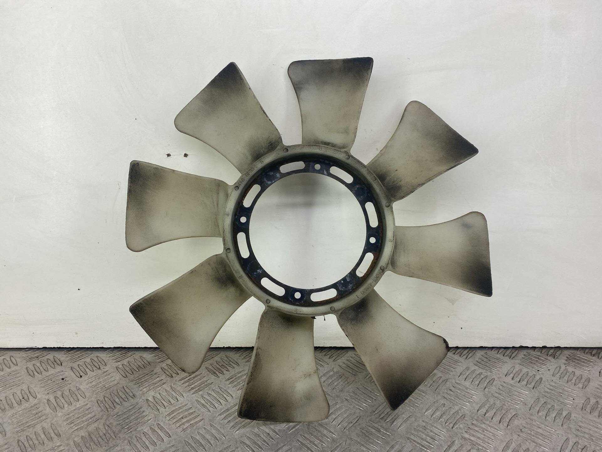 Крыльчатка вискомуфты Hyundai H1 Grand Starex 2008 25261429201