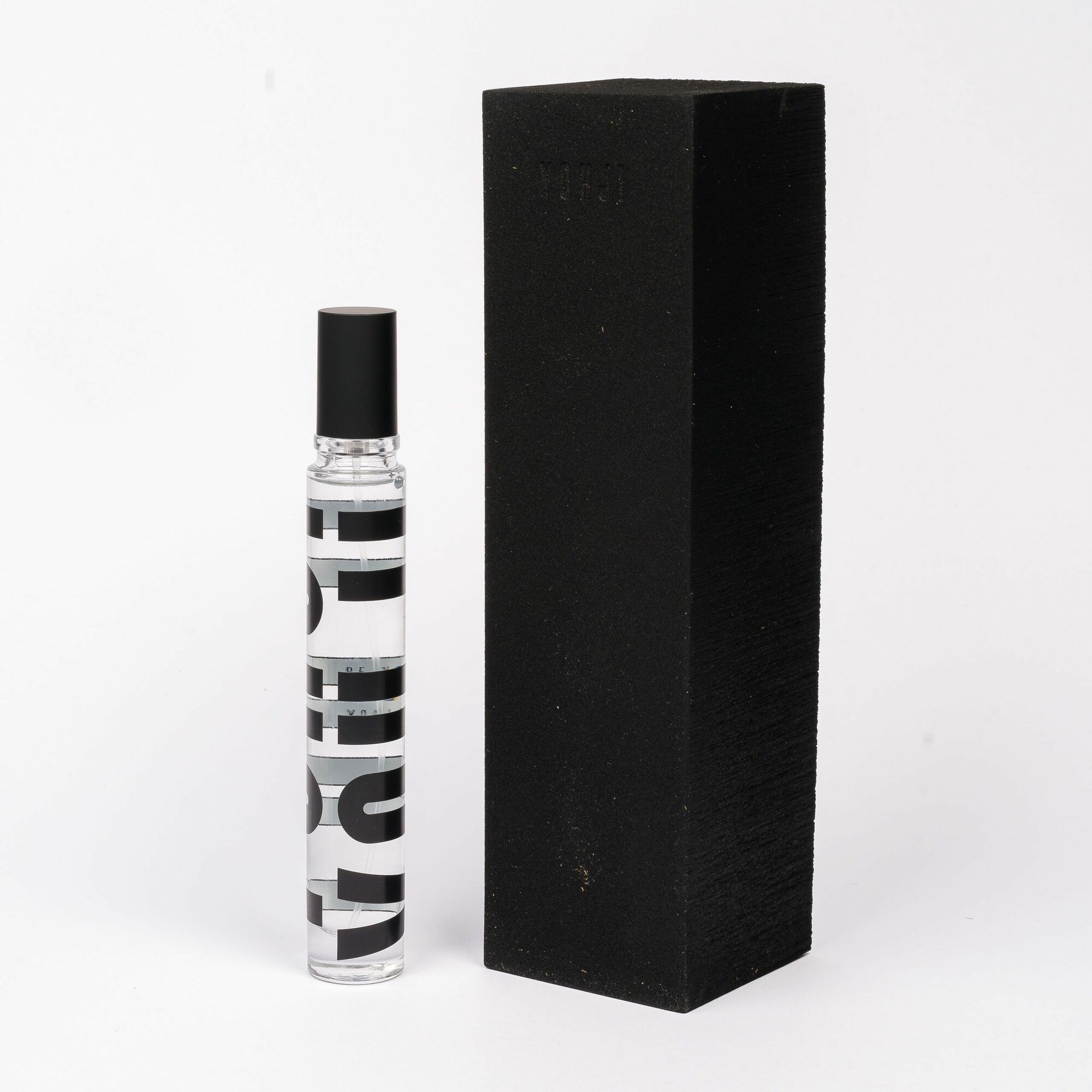 Парфюмерная вода Yohji Yamamoto AVANT-GARDE 50ml для женщин