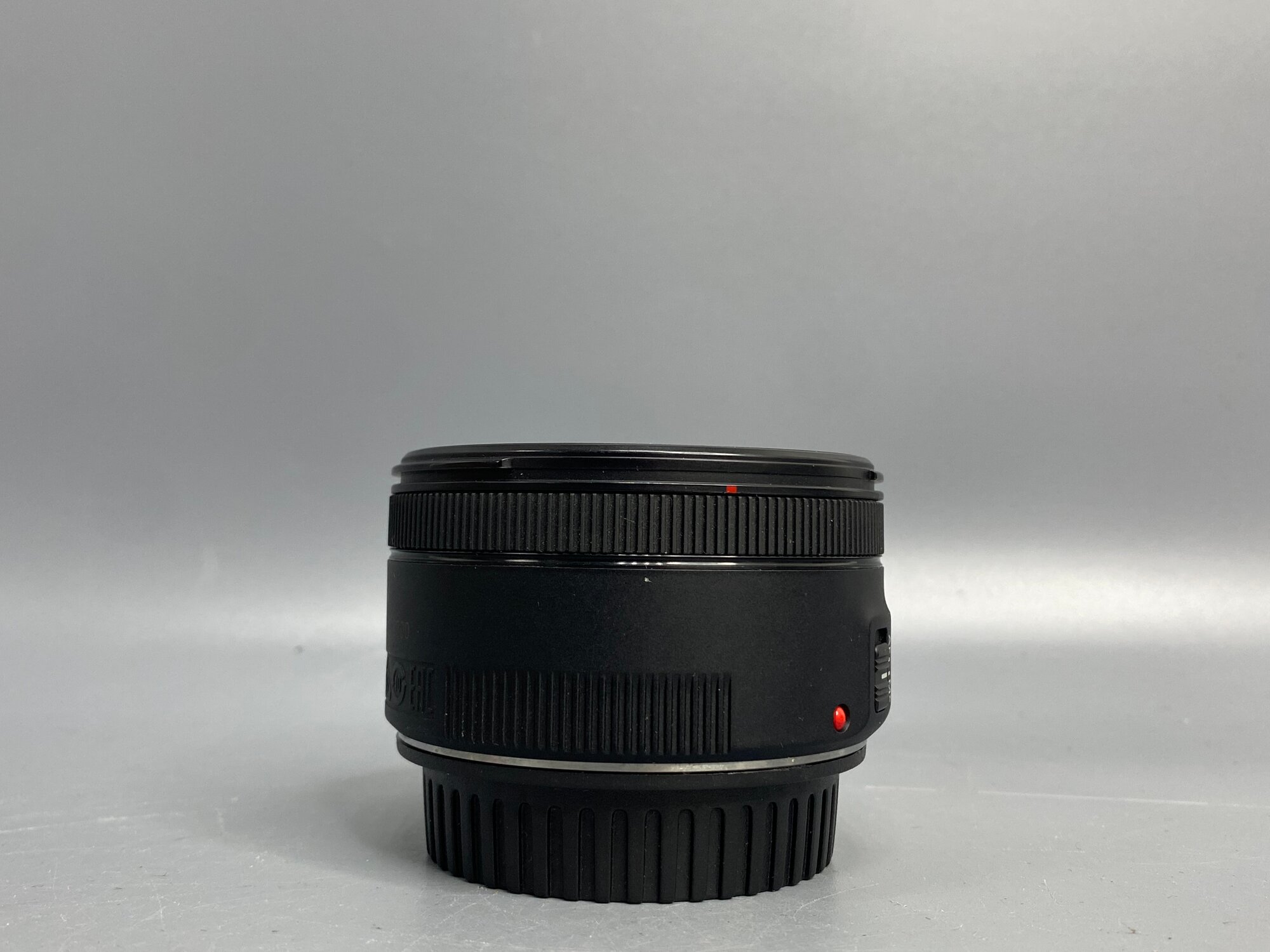 Canon EF 50mm 1.8 STM — фото 1