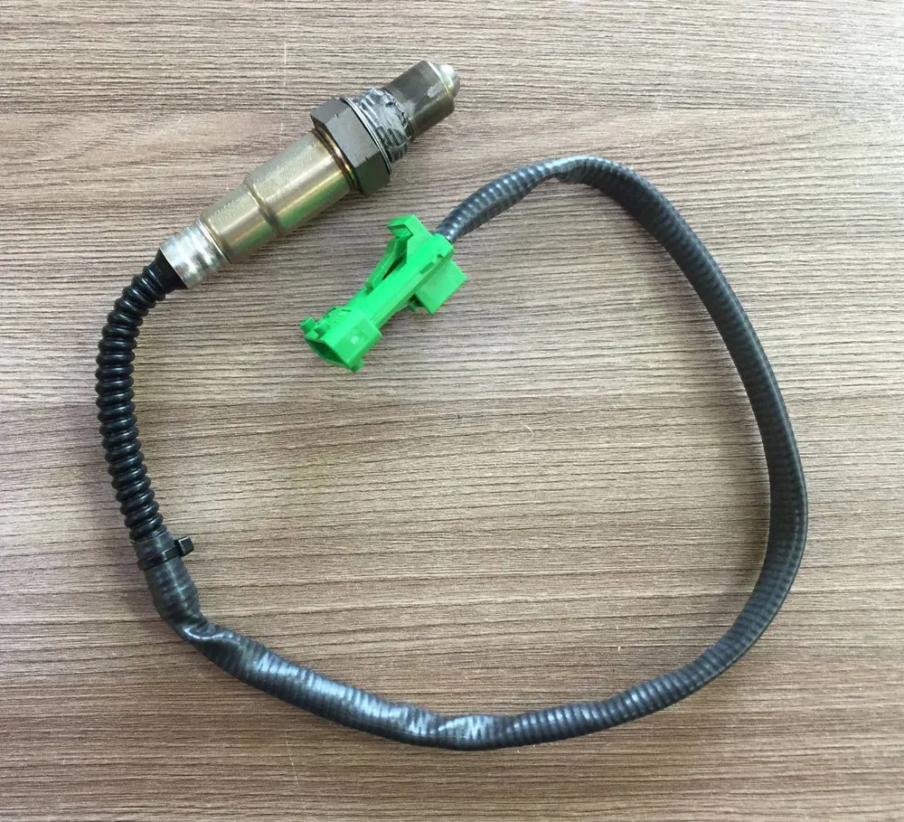 Датчик кислорода авто зелёная фишка разъём UAES Great-Wall