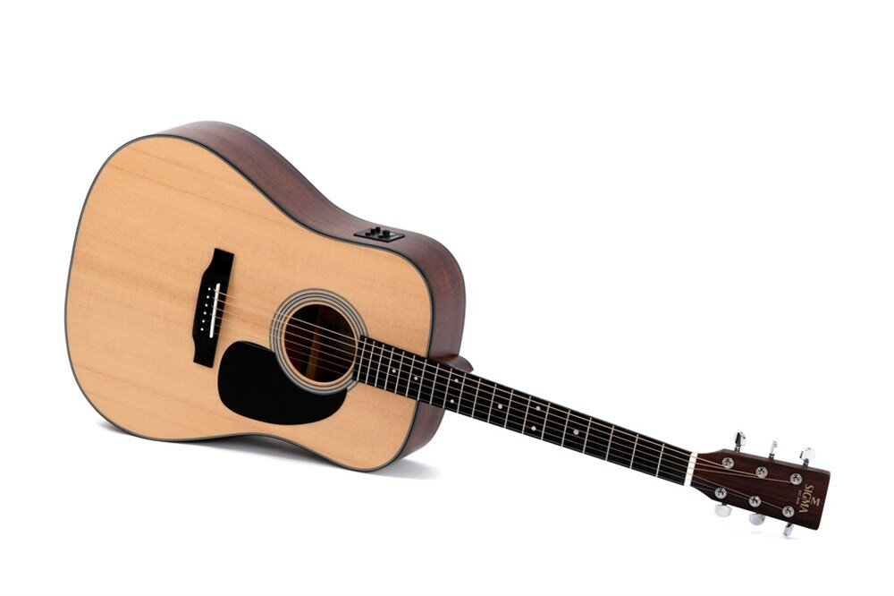 Sigma SDM-STE Электроакустическая гитара, с чехлом