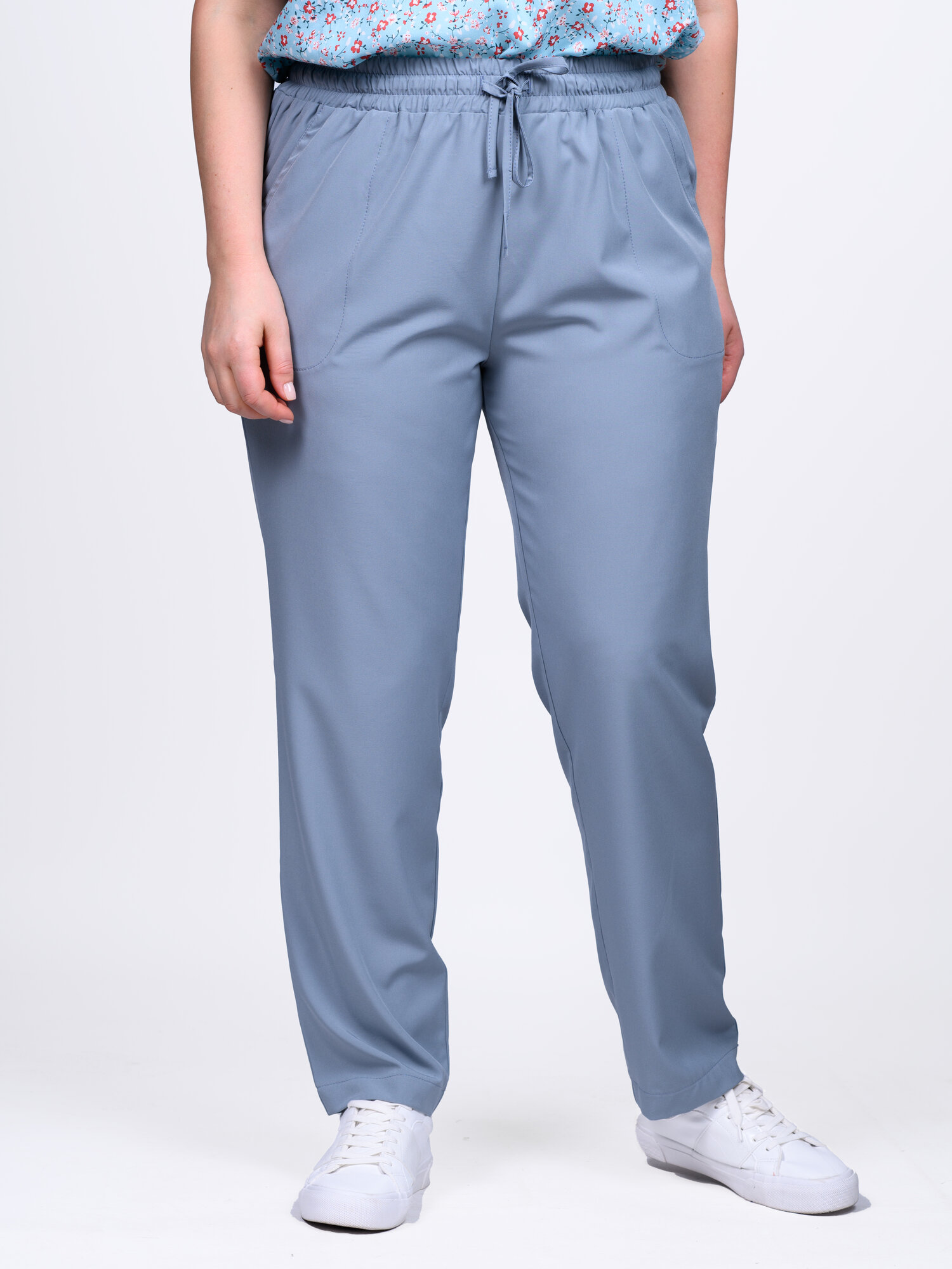 Брюки слаксы