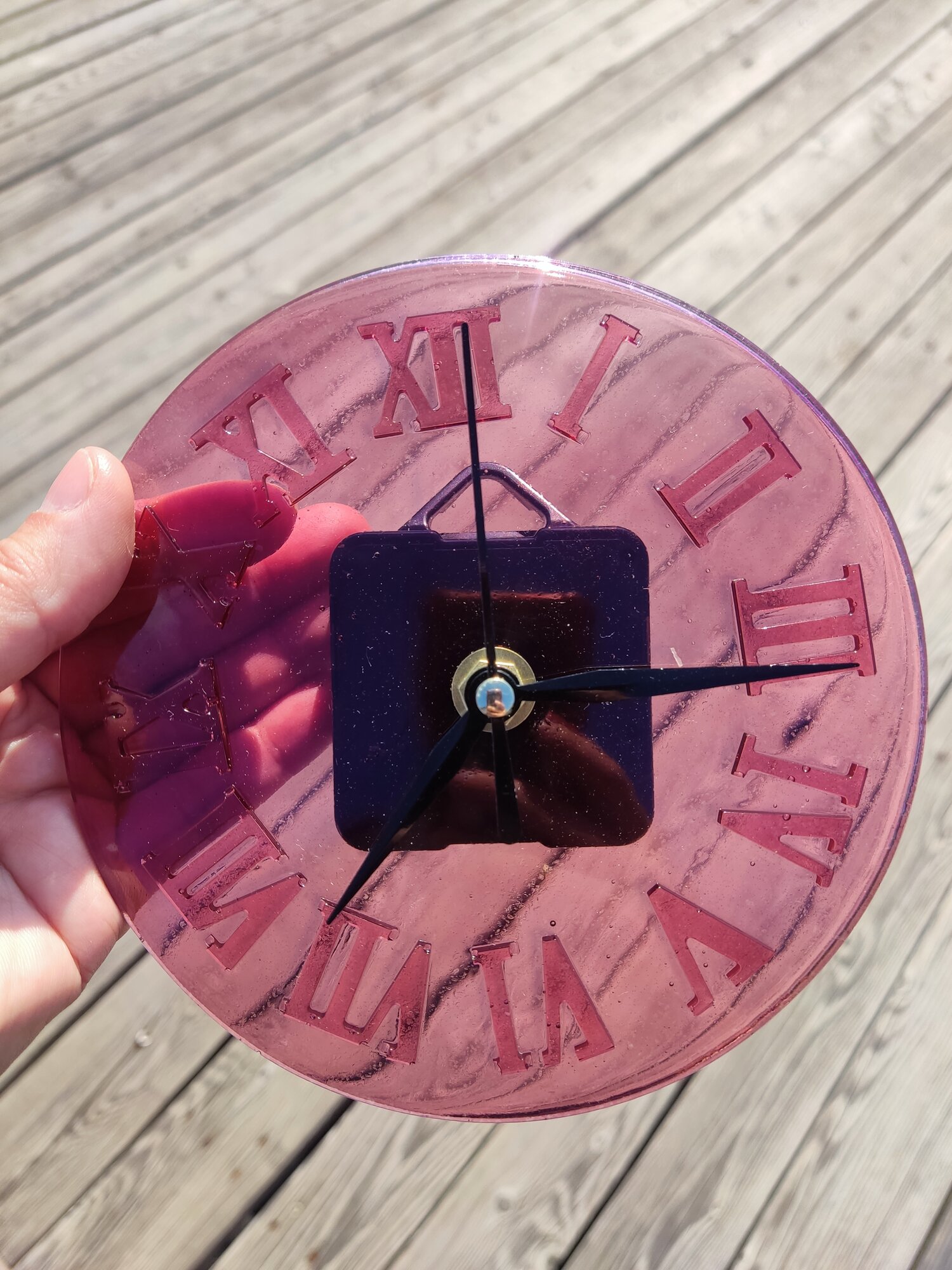 Настенные часы бесшумные из эпоксидной смолы