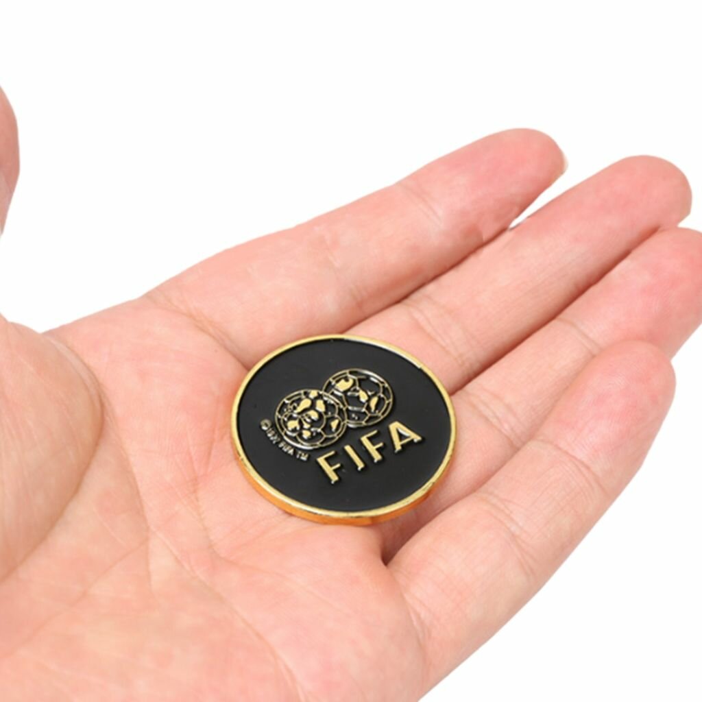 Монета для жеребьевки футбольного арбитра