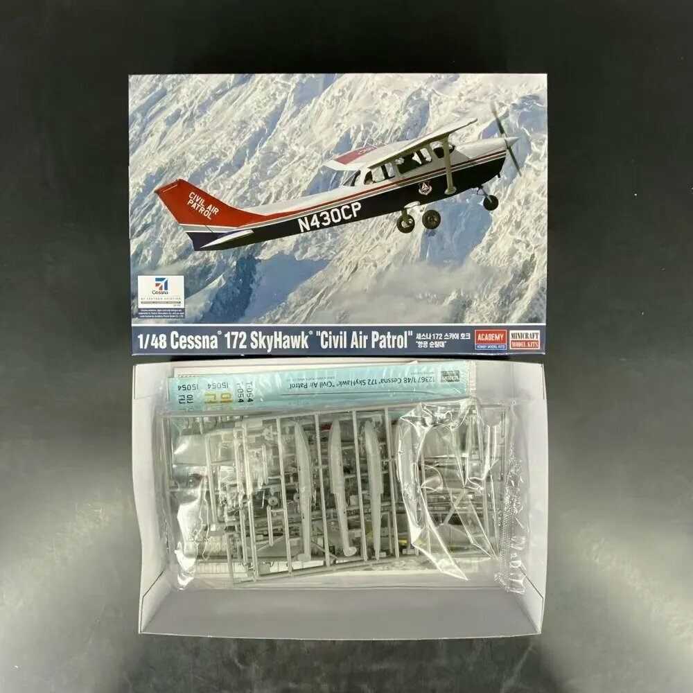 Academy AC12367 1/48 Cessna 172 SkyHawk Гражданский воздушный патруль сборная модель самолета