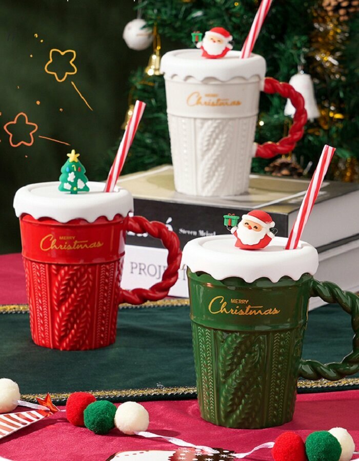 Новогодняя праздничная чашка