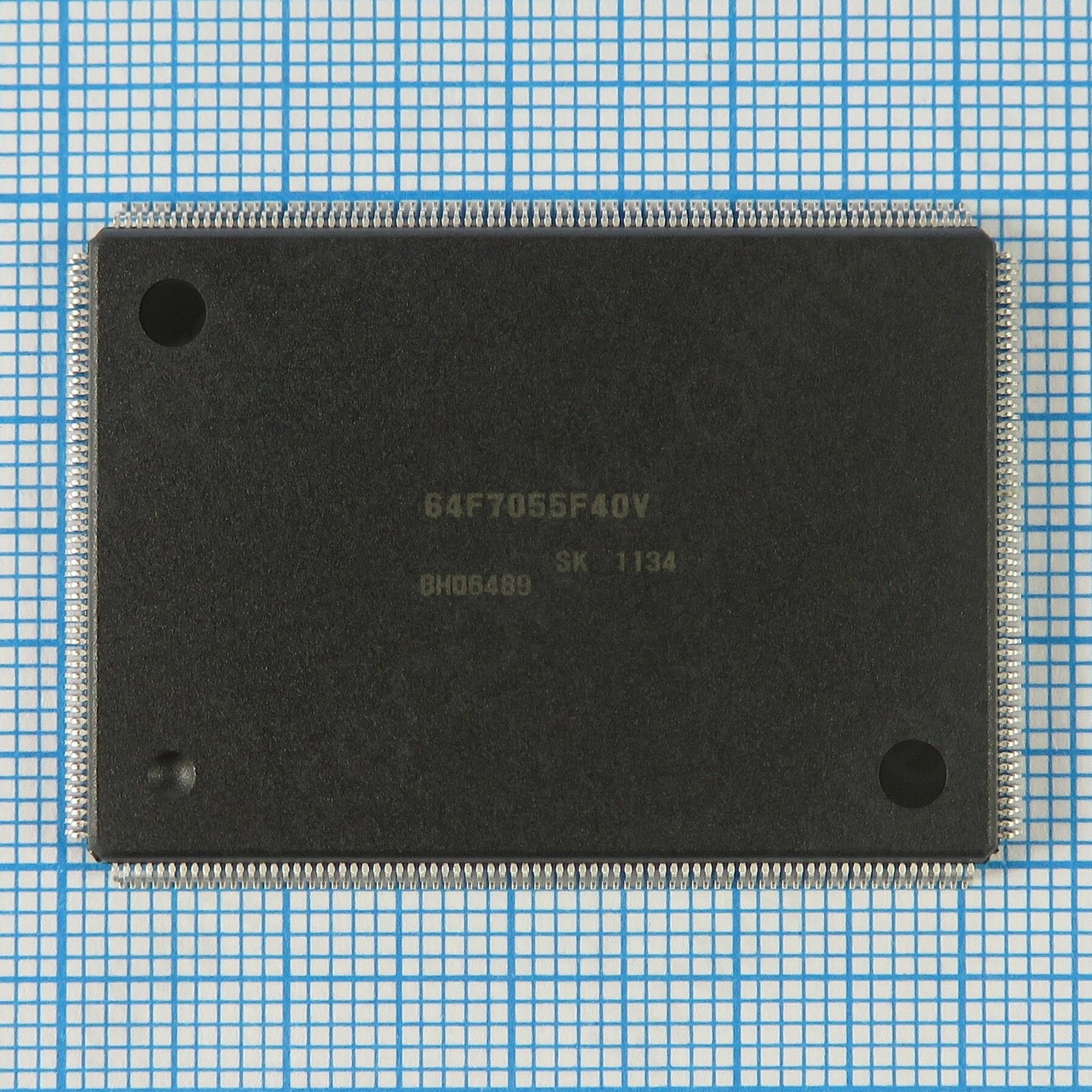 HD64F7055F40 QFP-256 - микропроцессор