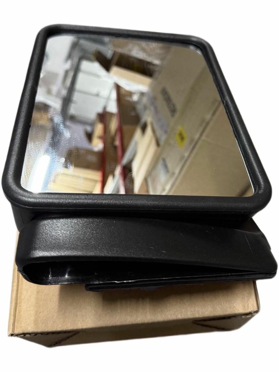 Зеркало правое Hyundai Porter 1 пластиковый кронштейн 8712043400