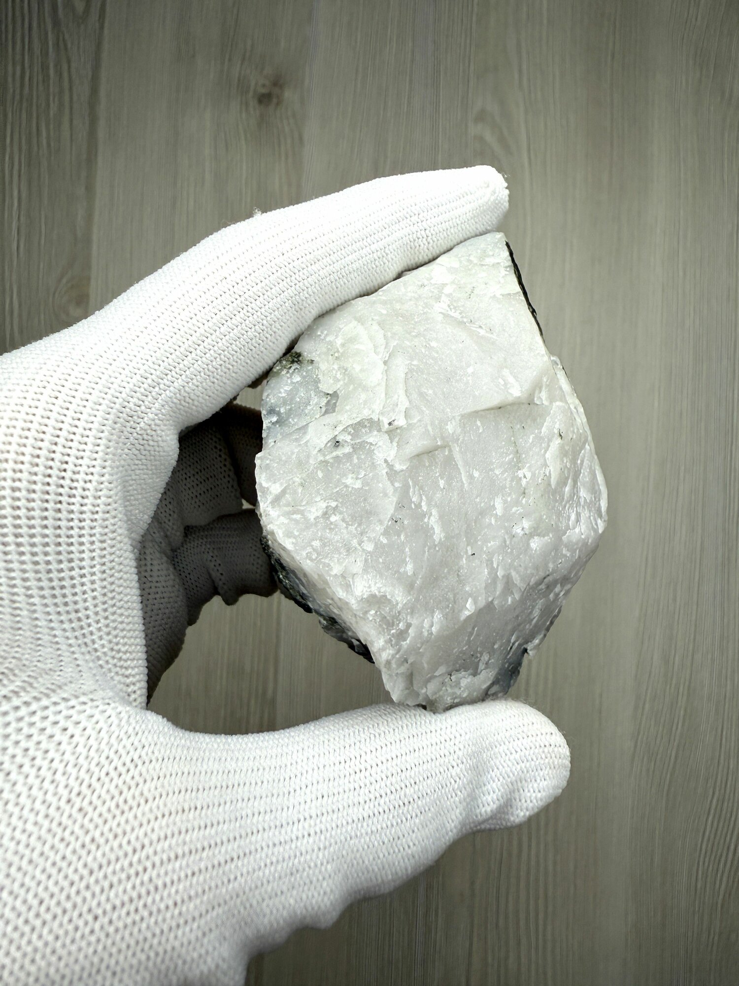 Кварц белый, 162 гр