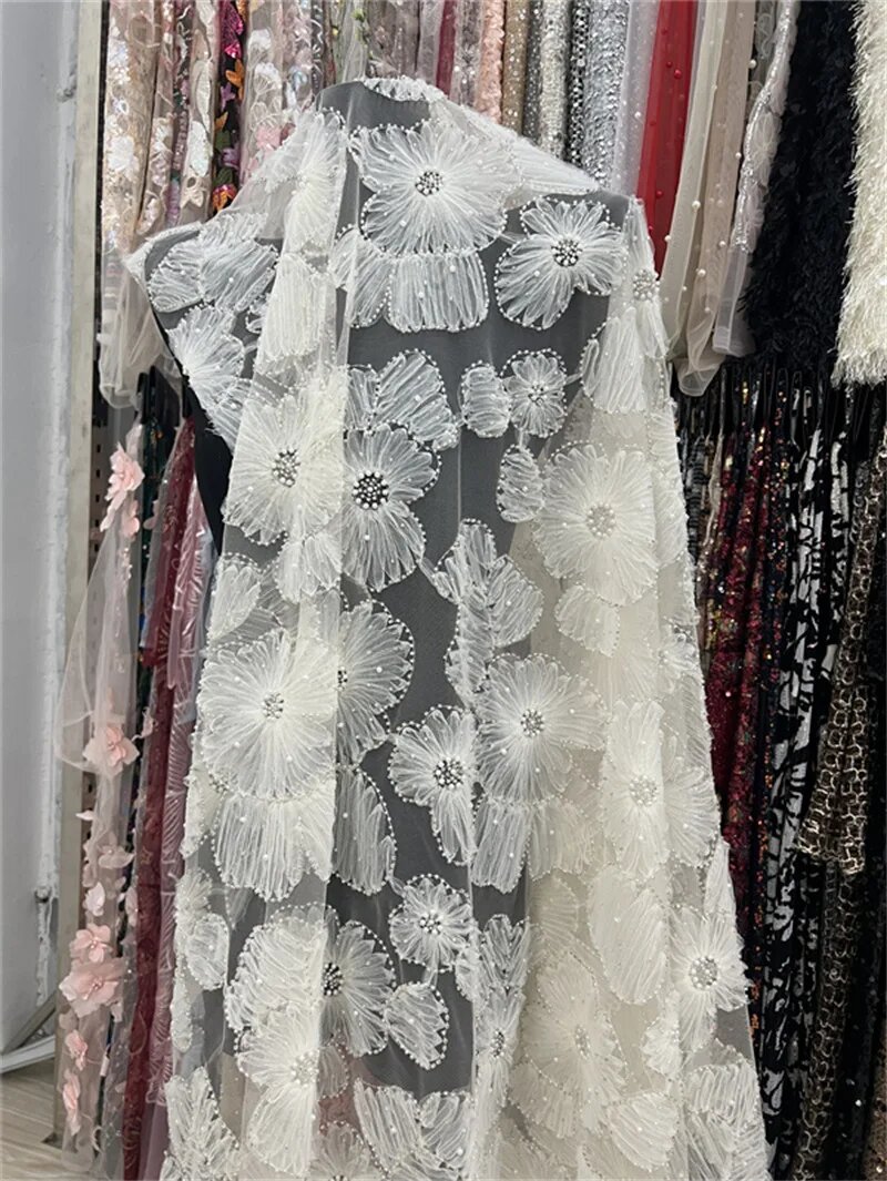 Кружевное полотно вышитое, цвет apricot, 120см