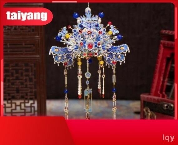 Эксклюзивный аксессуар для салона автомобиля, ручная сборка трехмерного пазла Fengguanxiaqi в позолоте выполняется в духе древности, предлагая стильное премиум оформление интерьера