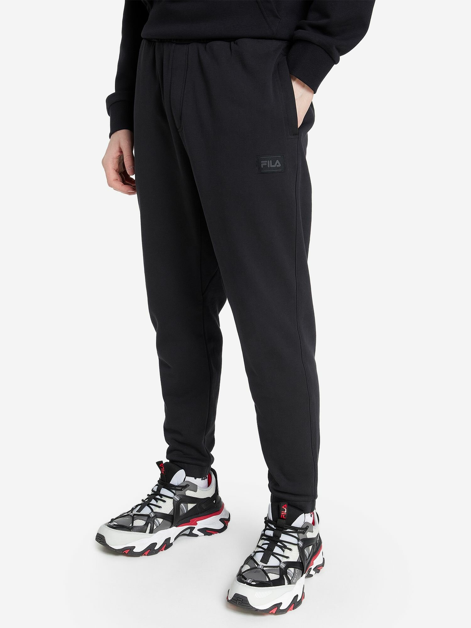 Брюки спортивные