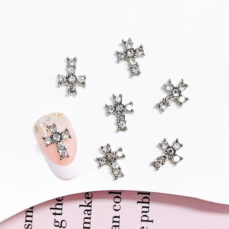 10 шт. блестящий панк-крест в стиле ретро, серебряный сплав, стразы, украшения для дизайна ногтей, 3D DIY, роскошные винтажные аксессуары для маникюра 7*9 мм