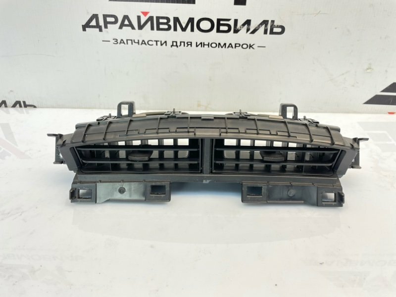 Б/У дефлектор отопителя toyota Corolla Fielder 2018 NRE161G 2NRFKE 64471 TOYOTA арт. 55670-12650-C0
