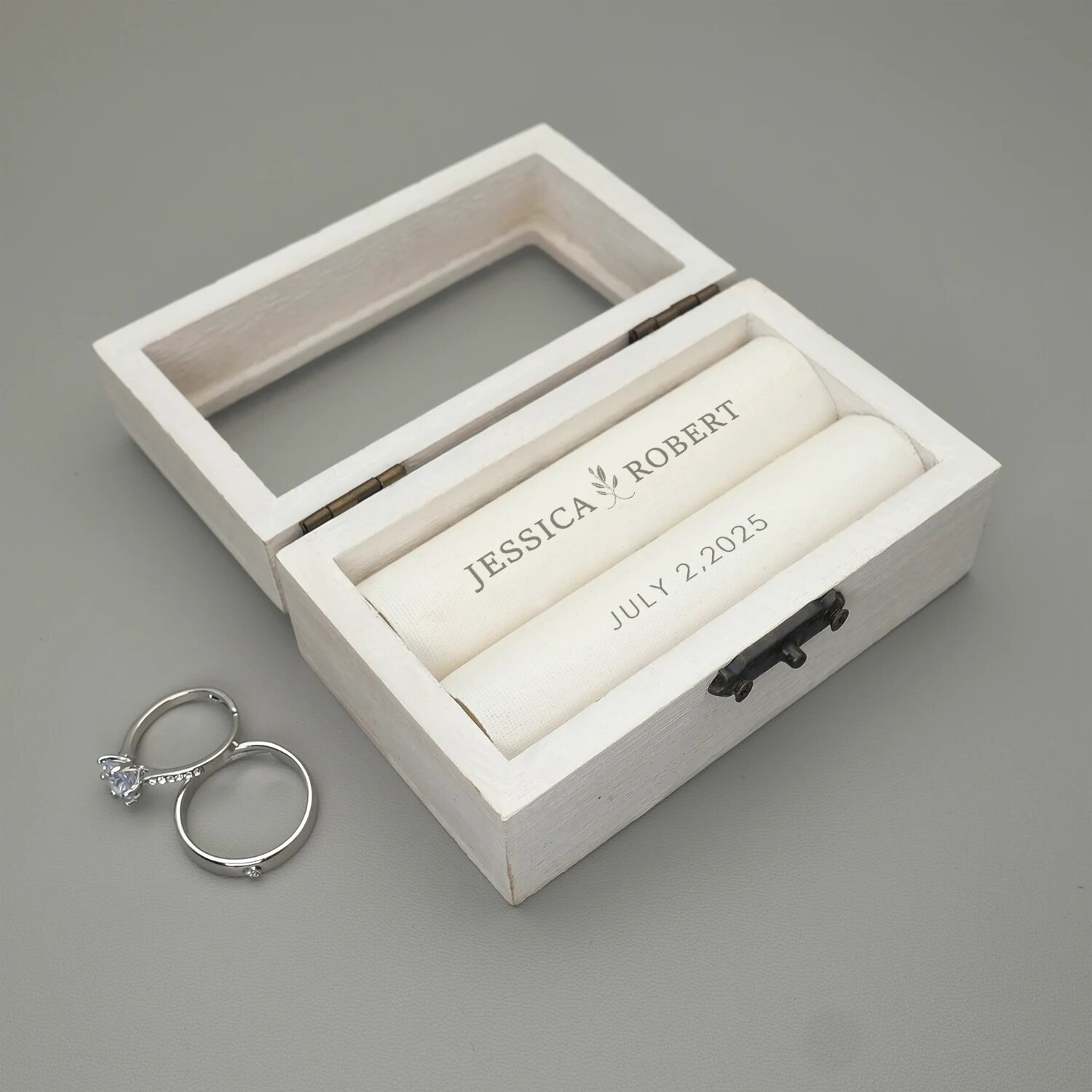 Персонализированная деревянная шкатулка для обручальных колец 02 WB 2 leaves