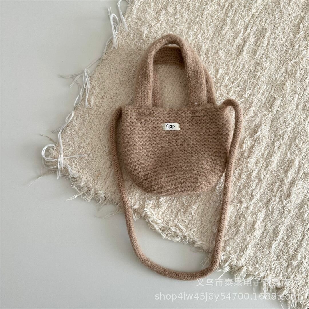 Детская вязаная сумка в стиле Ins, осень-зима, кроссбоди, монетница, вогнутая форма, однотонная пряжа, модная сумка через плечо для малышей