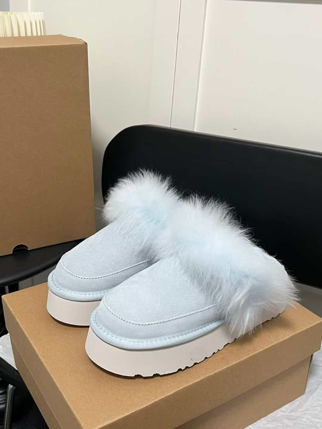 ⭐2025 Зимние новые теплые повседневные тапочки с толстой подошвой, увеличивающие рост, модные снежные ботинки с флисовой подкладкой, слипоны, женская хлопковая обувь⭐