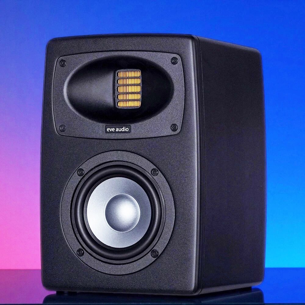 Студийный монитор активный EVE Audio EXO-24