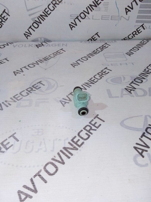 Форсунка топливная Hyundai Solaris 1 kia rio 42ткм Б/У с пробегом