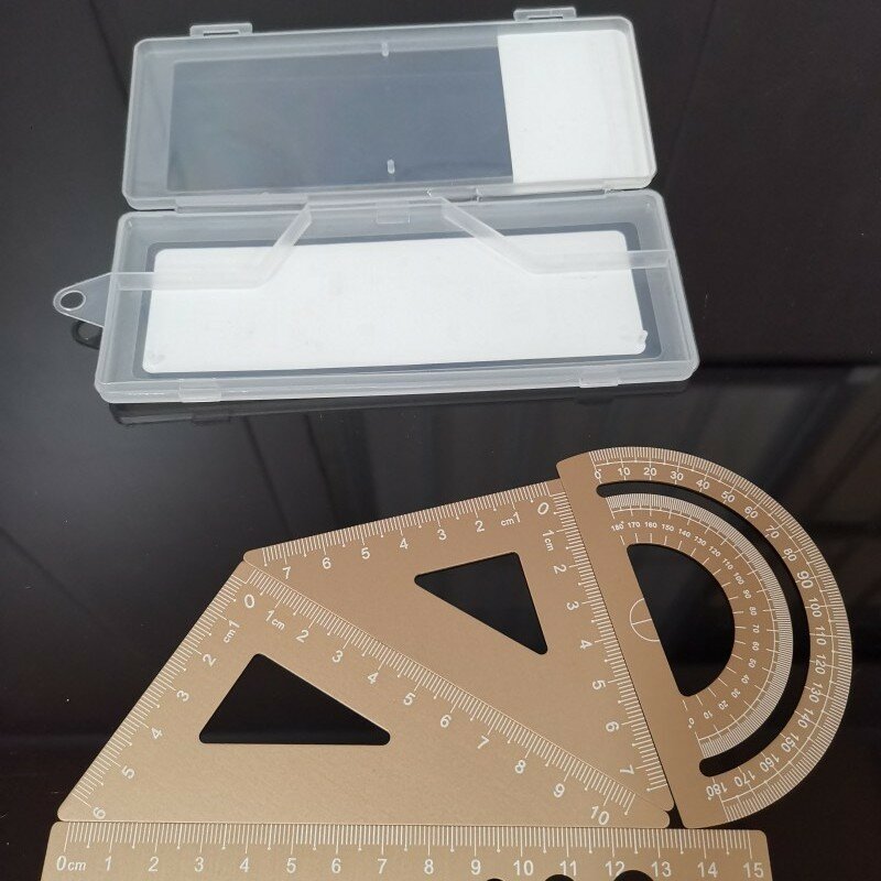 2025 Набор линеек из алюминиевого сплава, четыре предмета, лазерная гравировка, инструменты для рисования для учеников начальной и средней школы, треугольная линейка, прямая линейка, набор для рисования