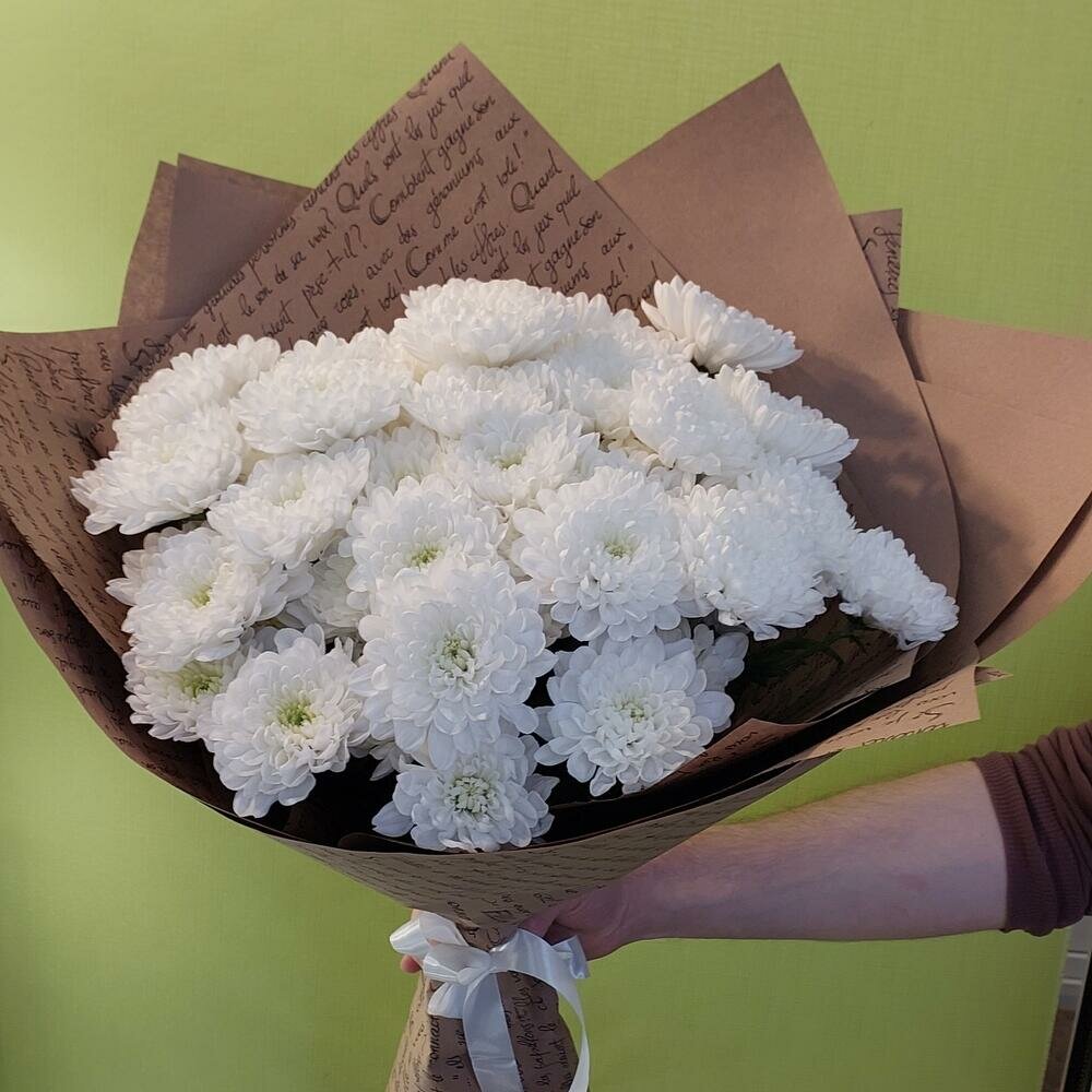 Букет "Алтай", хризантема, дизайнерская упаковка, с Кризалом