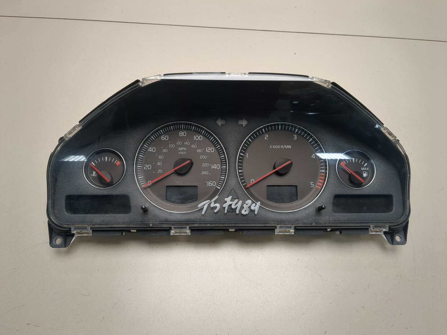 Приборная панель Volvo XC90 Б/У