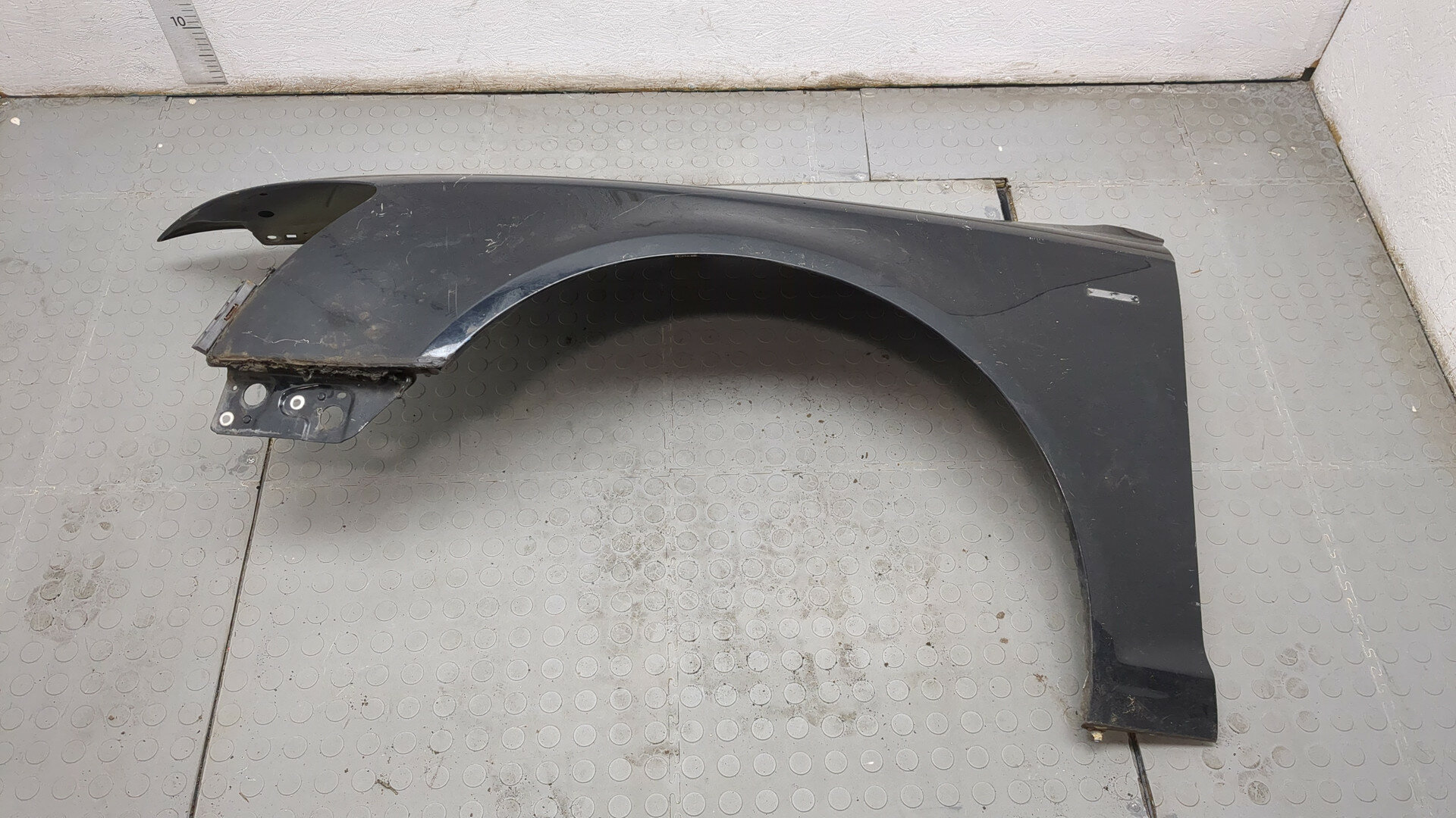 Крыло левое переднее Audi A6 (C6) Б/У
