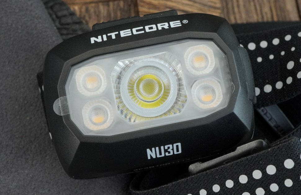 Ультралегкий налобный фонарь Nitecore NU30