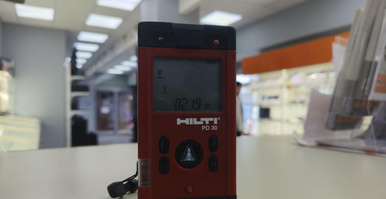 Лазерный дальномер Hilti PD30