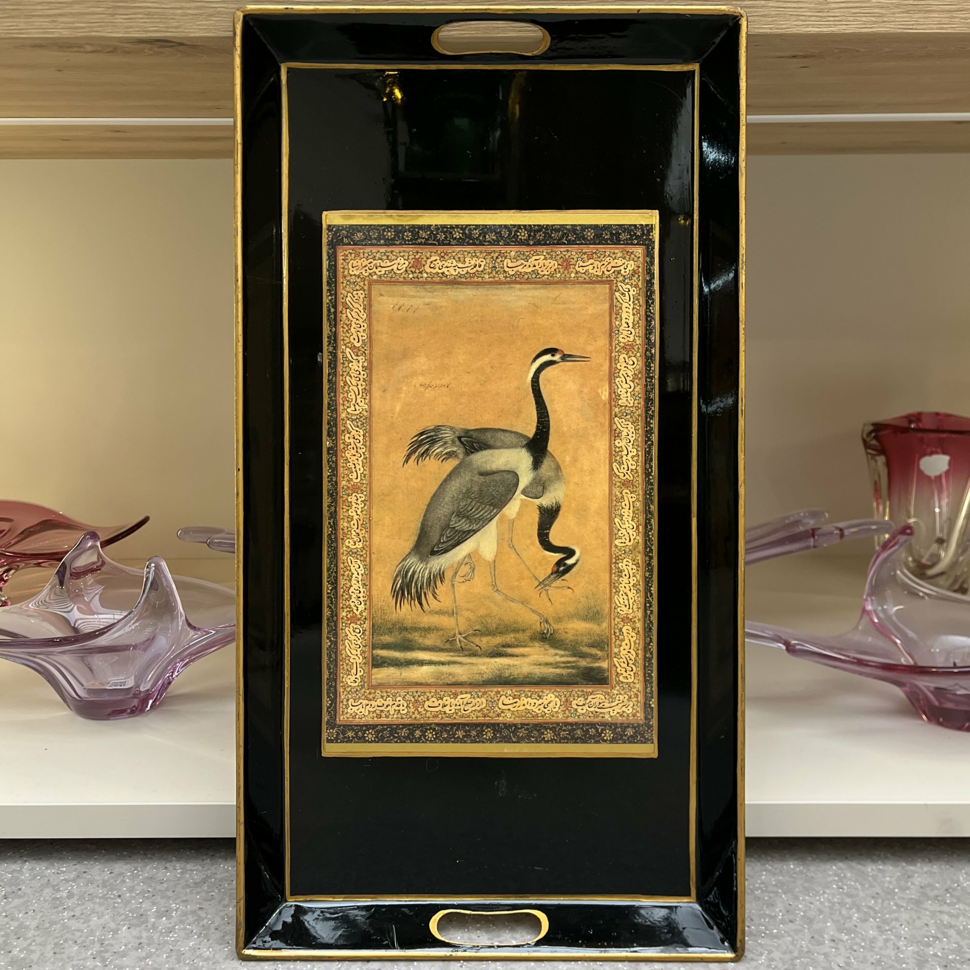 Поднос прямоугольной формы, c репродукцией картины эпохи Великих Моголов