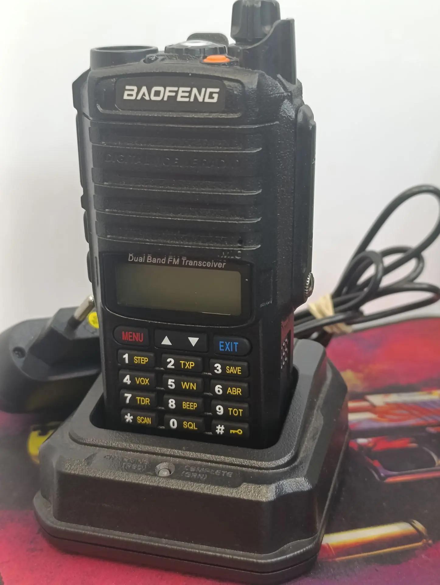 Baofeng UV-9R Plus рация черная компактная многоканальная — фото 1