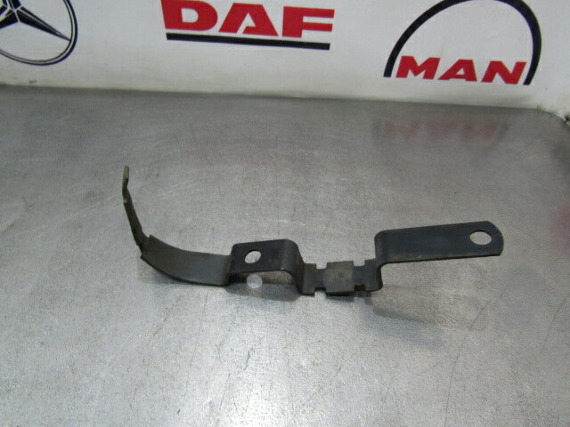 Кронштейн насоса ручной подкачки топлива Mercedes Axor, Actros