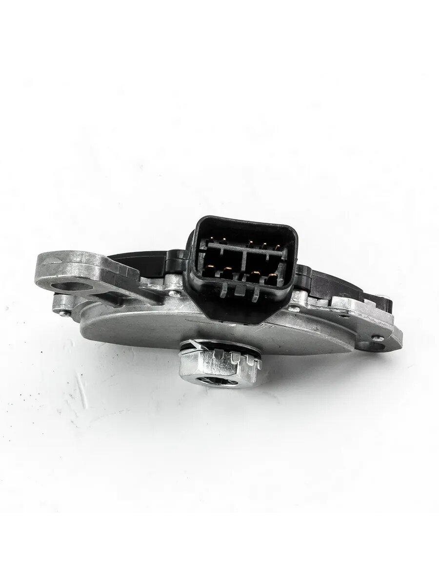 Датчик положения АКПП Cadillac 93743010