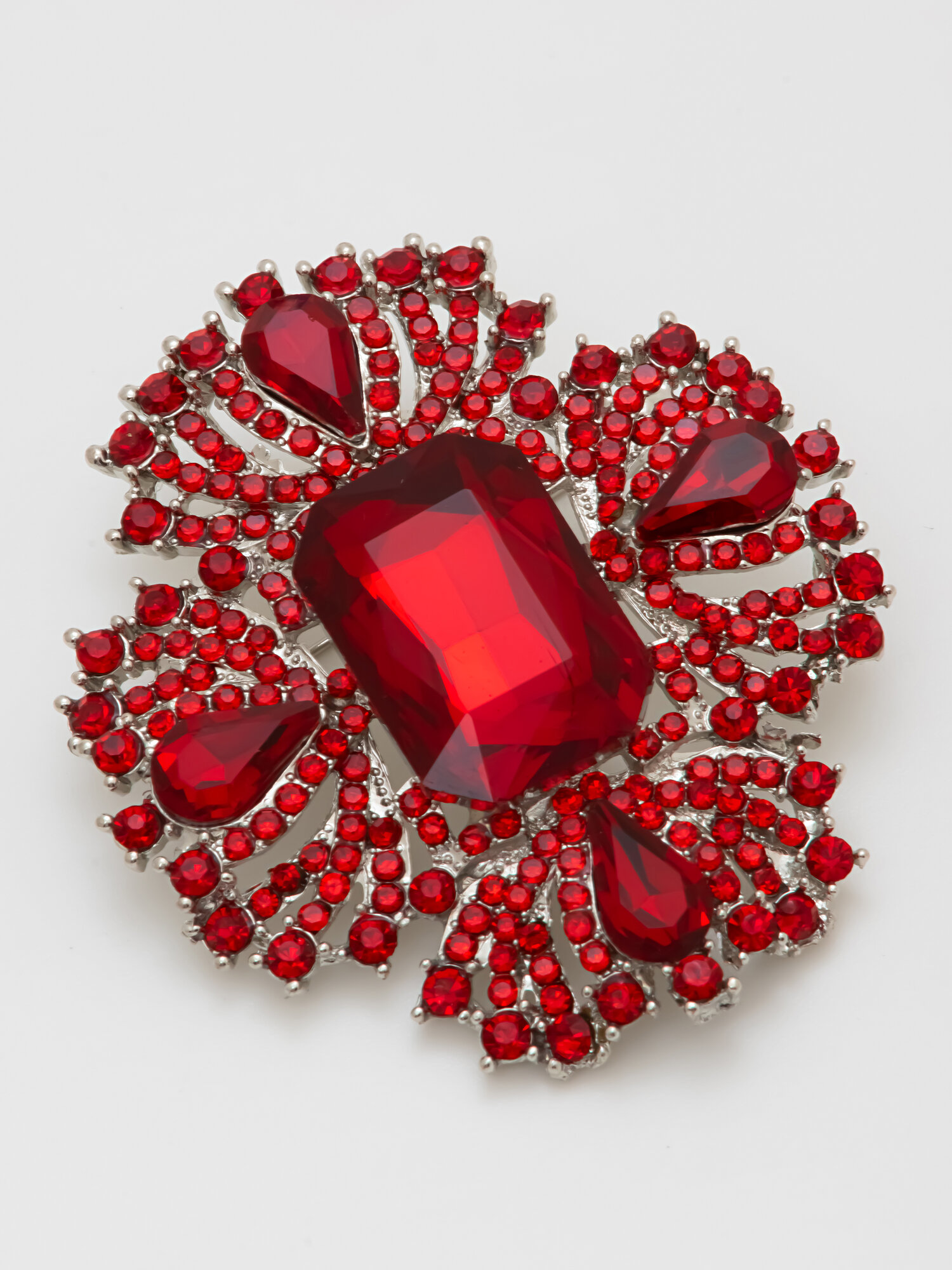 Брошь, кристалл