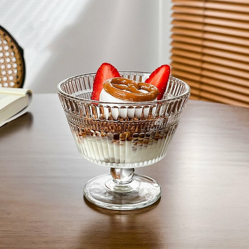 Стаканчик, для мороженого, с прозрачным дизайном, с высокими ножками