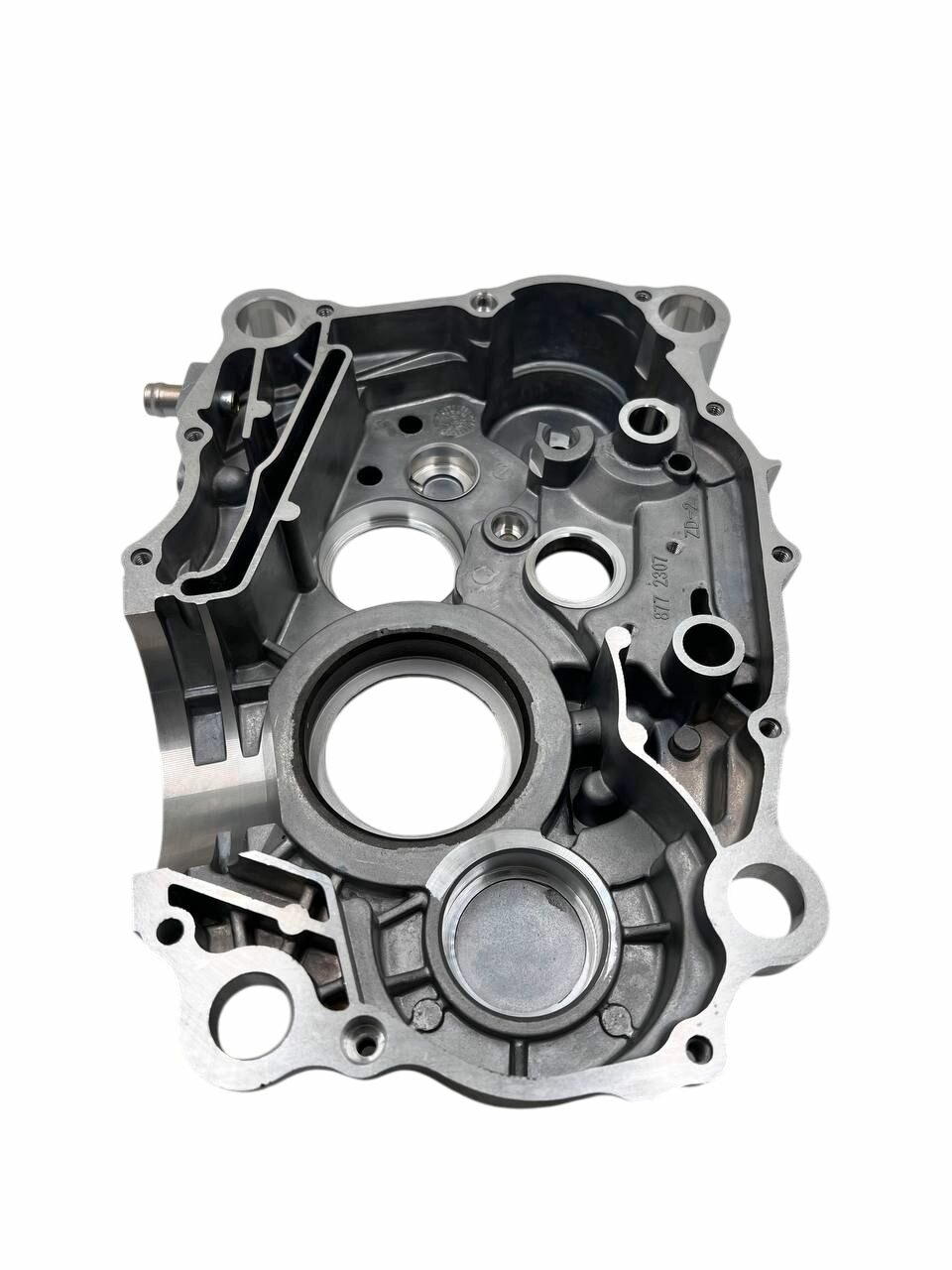 Картер двигателя правый YBS300 176MN