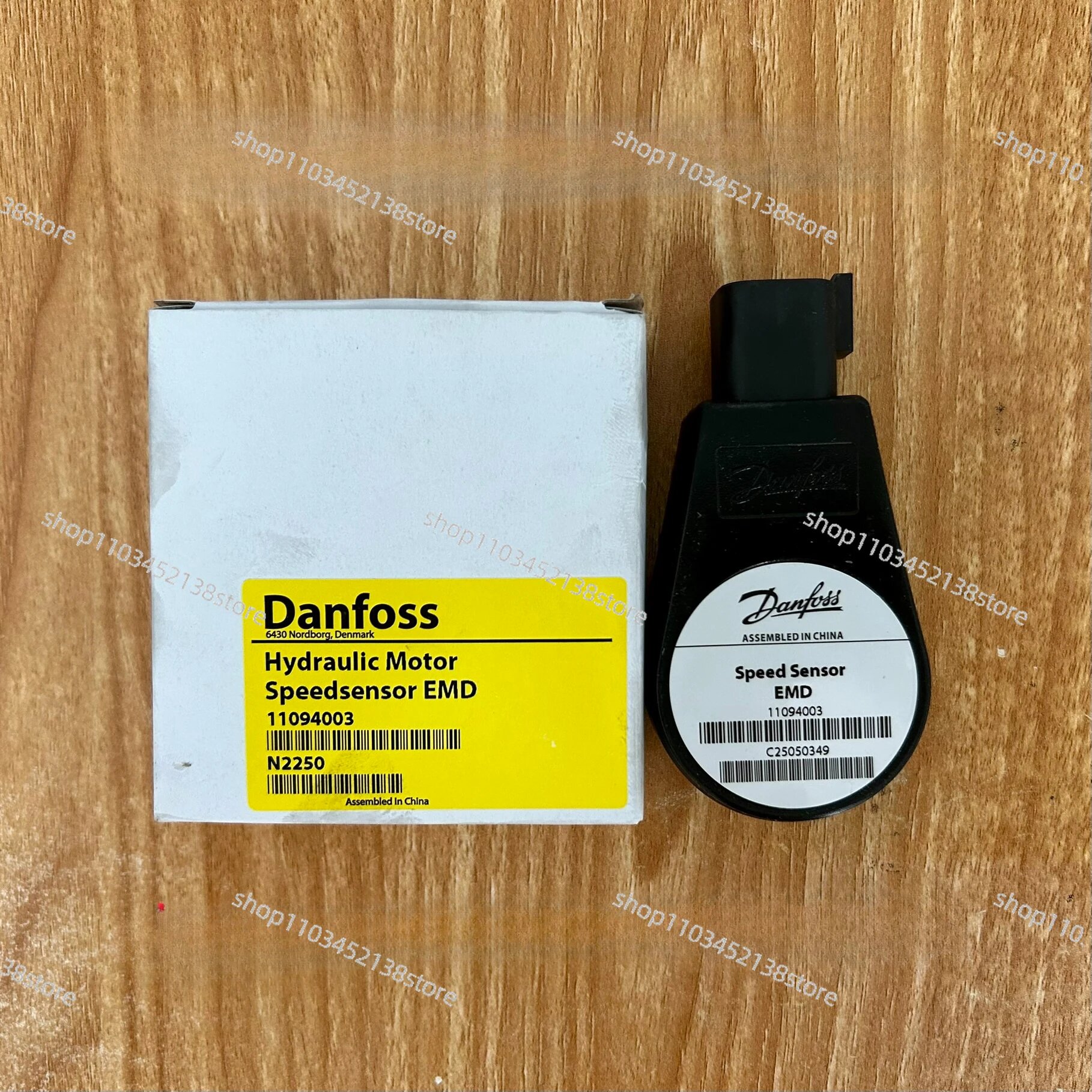 Для EMD 11094003 Датчик скорости Danfoss Датчик гидравлического двигателя Spot Подлинный