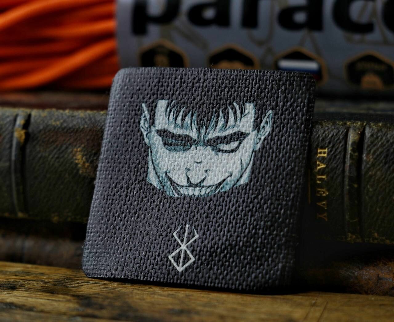 Нашивка на липучке велкро берсерк , патч на рюкзак