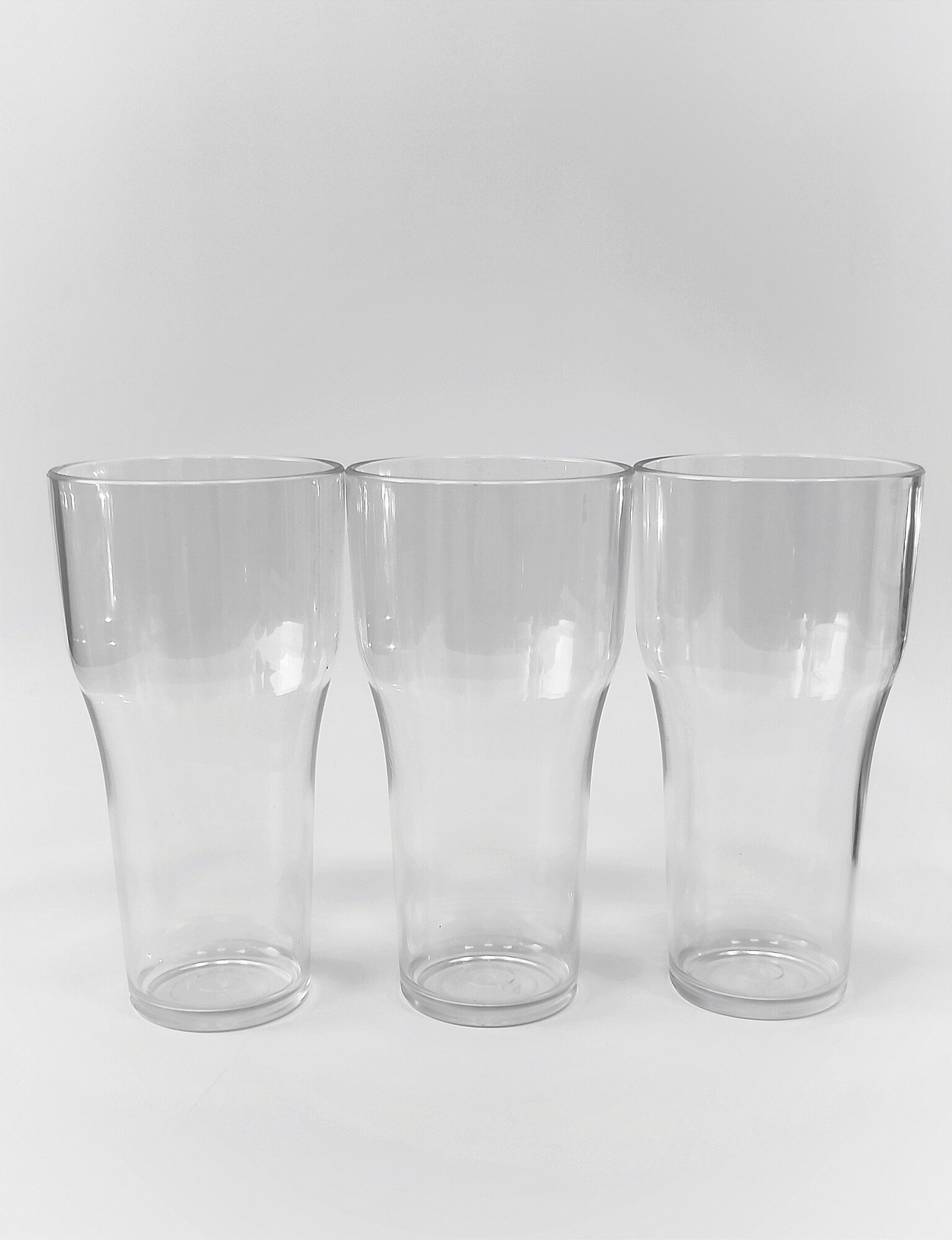 Бокал для пива Пинта 568 ml. В наборе 3 штуки .